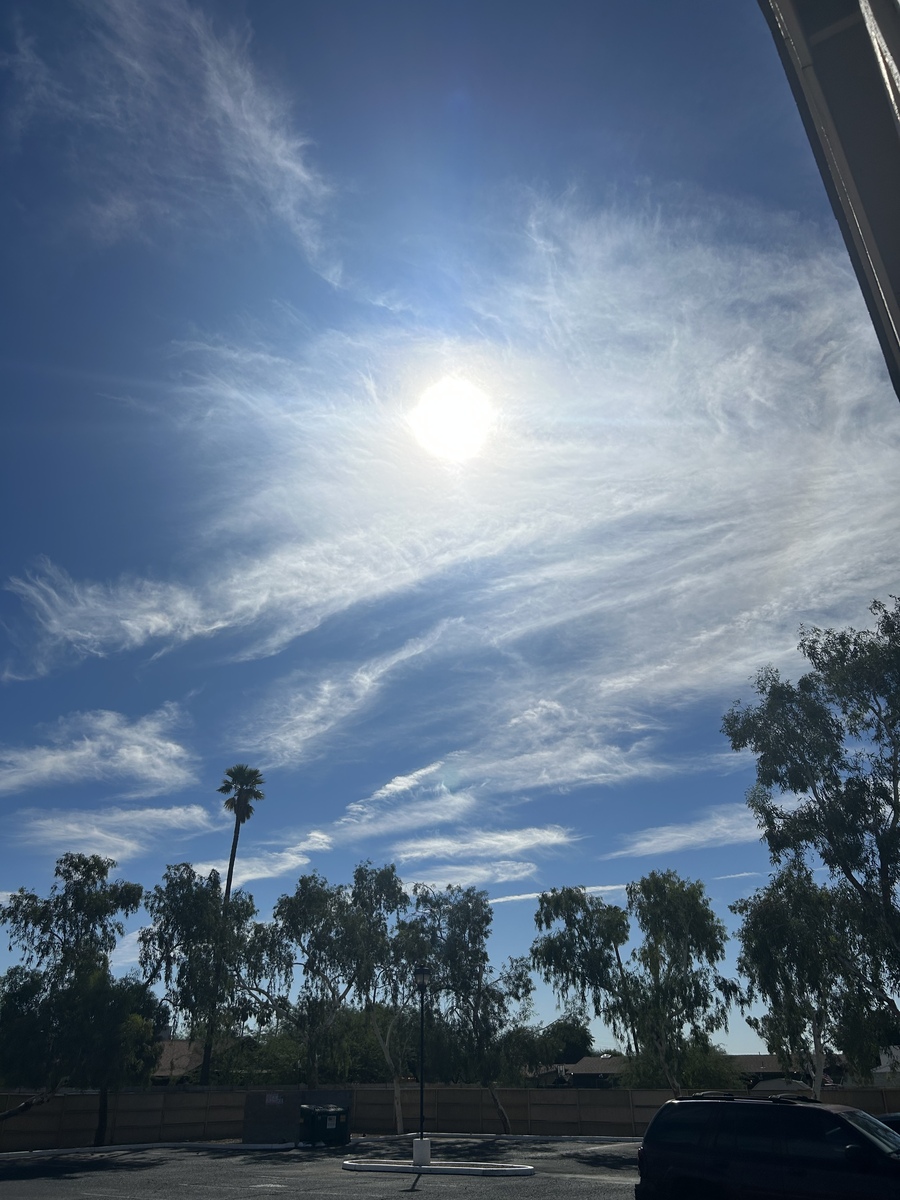 Beautiful Arizona mid morning sun. Beautiful Arizona mid morning sun.