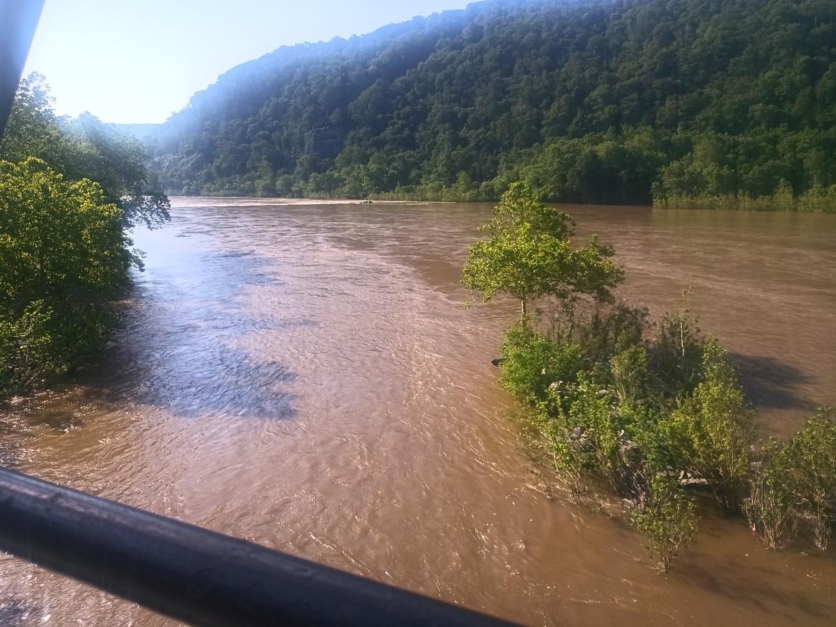 Appalachian Trail: Boiling Springs, PA to Keys Gap, WV.