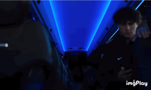 Cougarboarders finding Retzlaff's burner account be like: