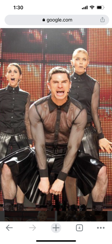 Anybody else think Kelly Poppinga looks like the German guy from pitch ...