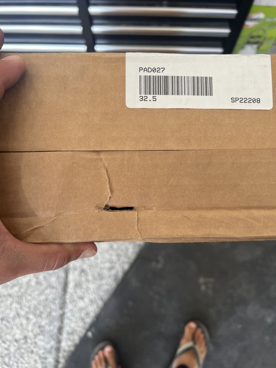 I've got a Rogue Thompson Fat Pad for sale, thought I'd come to CB ...