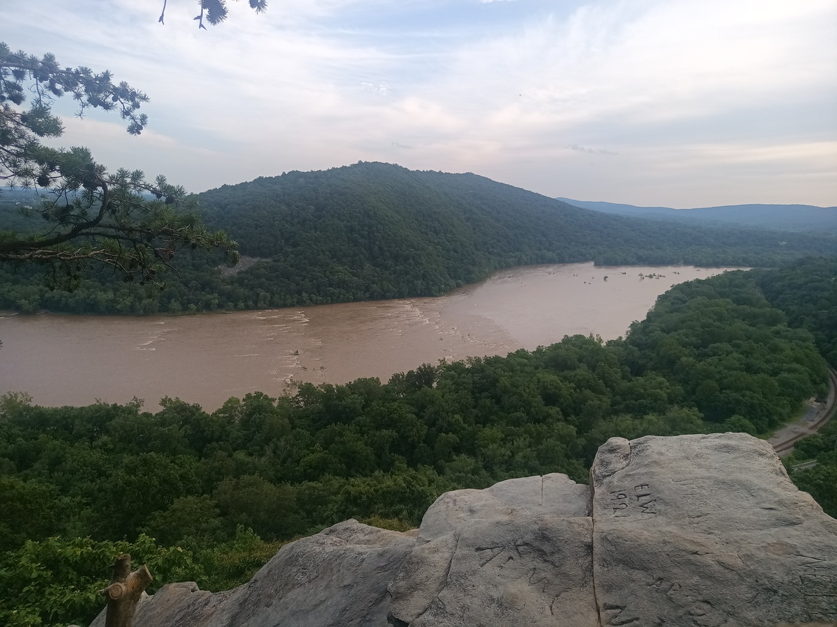 Appalachian Trail: Boiling Springs, PA to Keys Gap, WV.
